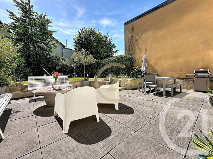 Maison 5 pièces à Viroflay, Rive Droite, Gare, à vendre