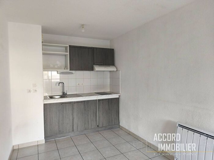 Appartement à louer - Béziers - 2 pièces - 1 chambre