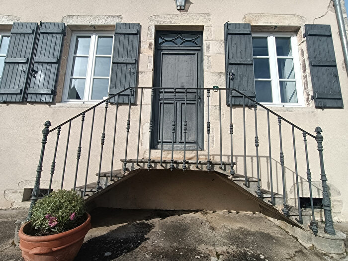 Maison à vendre - Louchy-Montfand - 7 pièces - 5 chambres