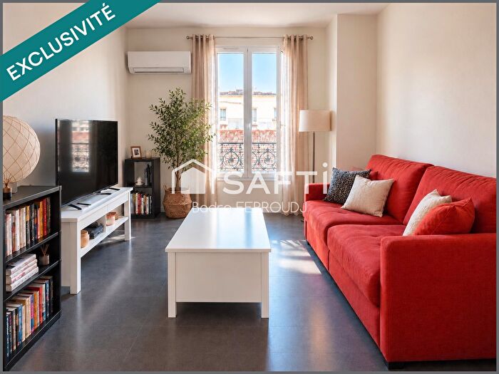 Appartement 3 pièces à Saint-Ouen, Centre-ville, à vendre