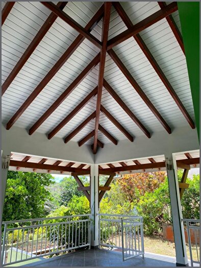 Maison 9 pièces à Petit-Bourg, à vendre