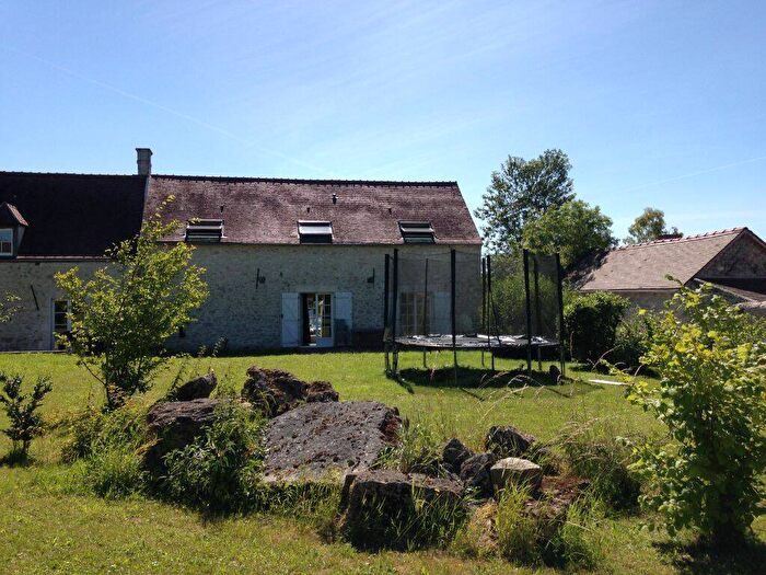 Maison 5 pièces à Rocquemont, à louer