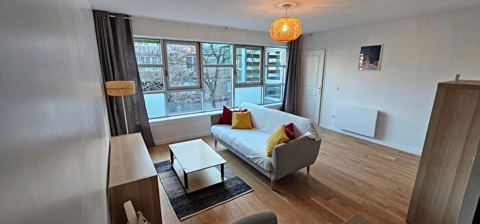 Appartement à louer - Lille - 2 pièces - 1 chambre