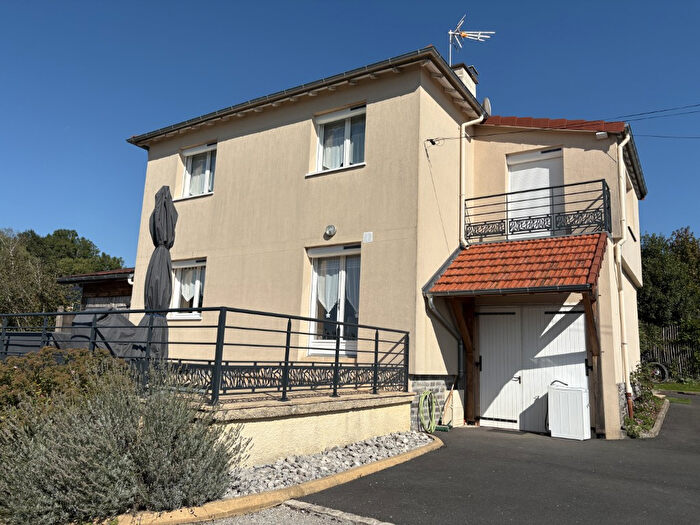 Maison à vendre - Juillac - 5 pièces - 4 chambres