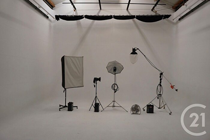 Maison à vendre - Montreuil, Centre-ville - 5 pièces - 3 chambres