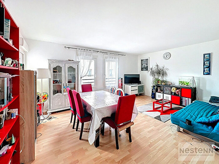 Appartement à vendre - Ermont, Centre-ville - 4 pièces - 3 chambres