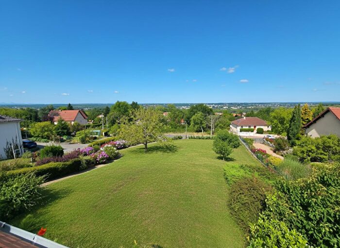 Maison 7 pièces à vendre - Creuzier-le-Vieux