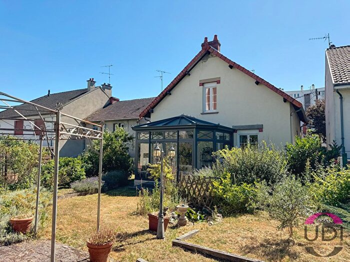 Maison à vendre - Montluçon, Croix Blanche, Diénat - 4 pièces - 3 chambres