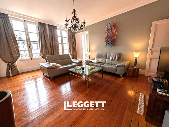 Appartement à vendre - Avignon, Palais des Papes, Zone Piétonne - 5 pièces - 2 chambres