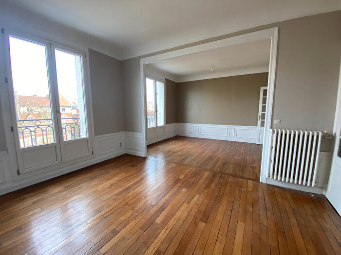 Appartement 5 pièces à louer à Reims, Centre-ville