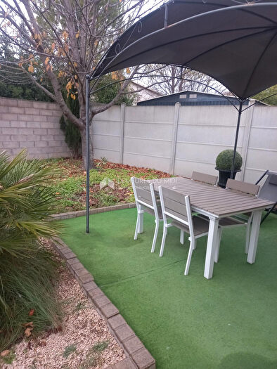 Appartement à louer - Cannes-et-Clairan - 2 pièces - 1 chambre