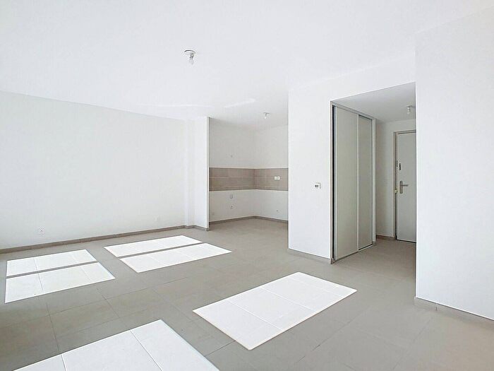 Appartement 3 pièces à La Cabucelle, Marseille 15ème arrondissement, à louer