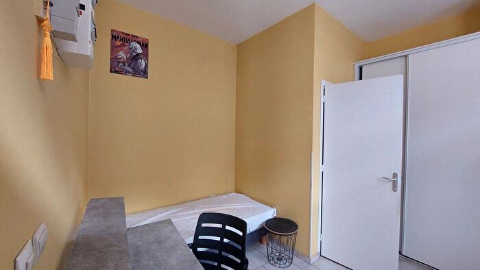Appartement 1 pièce à louer - Centre-Neuf Bourg-Quesnoy-Delsaux-Musée-Cannoniers-Gare, Valenciennes