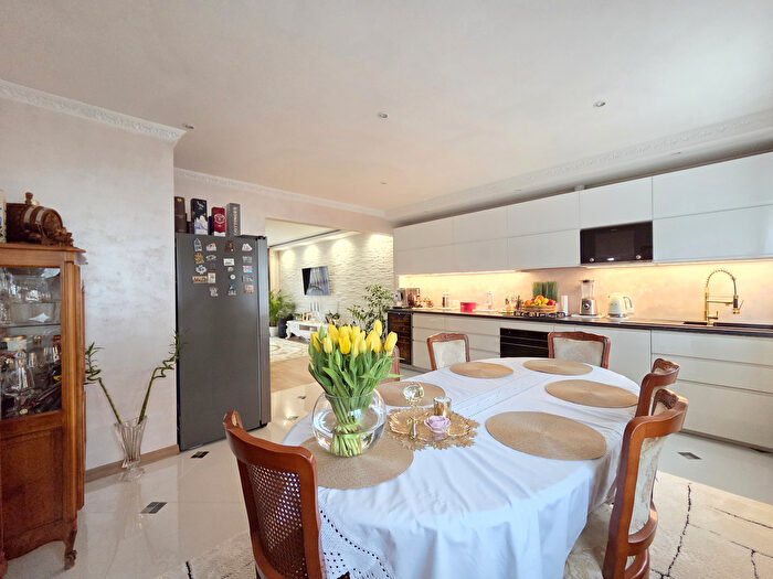 Maison à vendre - Villiers-sur-Marne, Le Bois de Gaumont - 8 pièces - 5 chambres