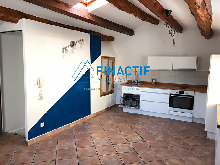 Appartement 3 pièces à Meyrargues, à louer