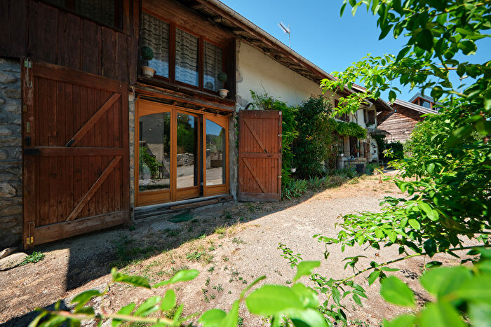 Maison 10 pièces à vendre à Seynod, Périphérie