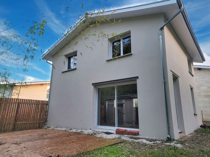 Maison à vendre - Blanquefort, Caychac - 5 pièces - 3 chambres