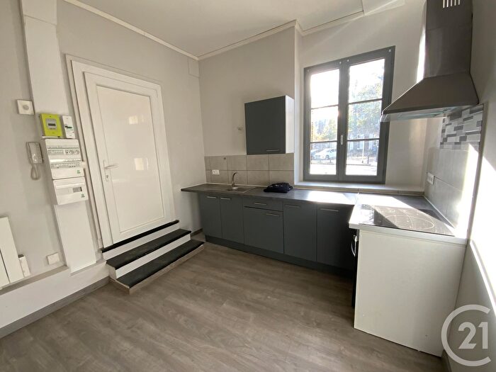 Appartement à louer - Moulins, Centre-ville - 2 pièces - 1 chambre