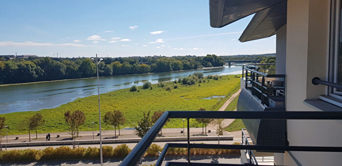 Appartement à louer - Angers, Doutre, Saint-Jacques - 2 pièces - 1 chambre