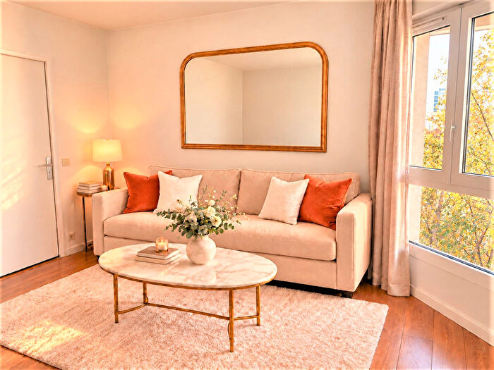 Courbevoie - Appartement 2 pièces à vendre
