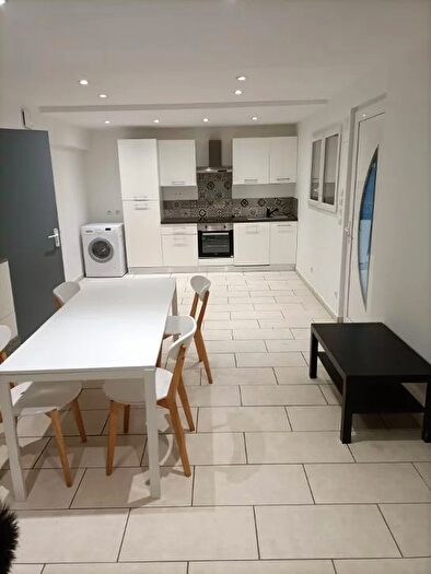 Grasse : Appartement 4 pièces à louer