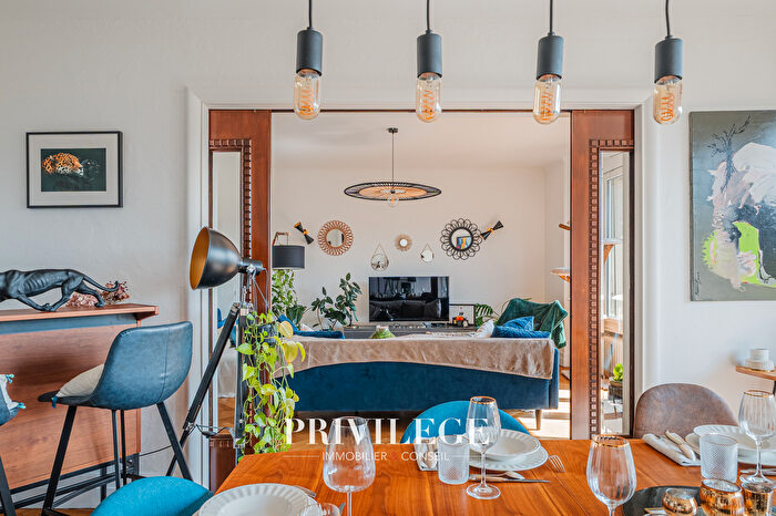 Appartement à vendre - Chambéry, Centre-ville - 5 pièces - 3 chambres