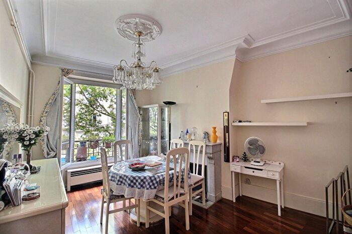 Appartement 3 pièces à Clichy, Centre-ville, à vendre