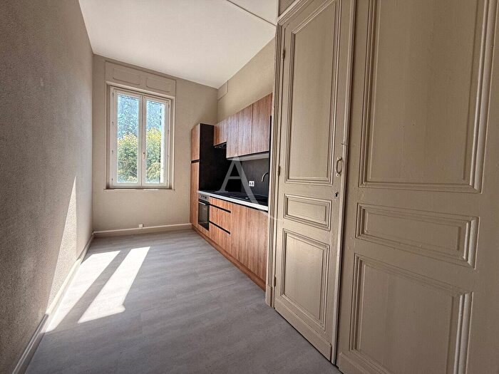 Appartement 4 pièces à louer à Domairan-Saint Michel-Moulin Vert-Saint Jacques-Létoile, Carcassonne