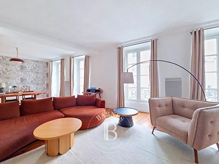 Appartement 6 pièces à louer - Paris 6ème, Saint-Michel, Monnaie
