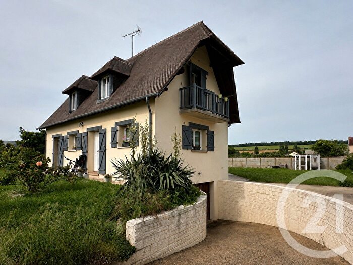 Maison 8 pièces à Pacy-sur-Eure, à vendre