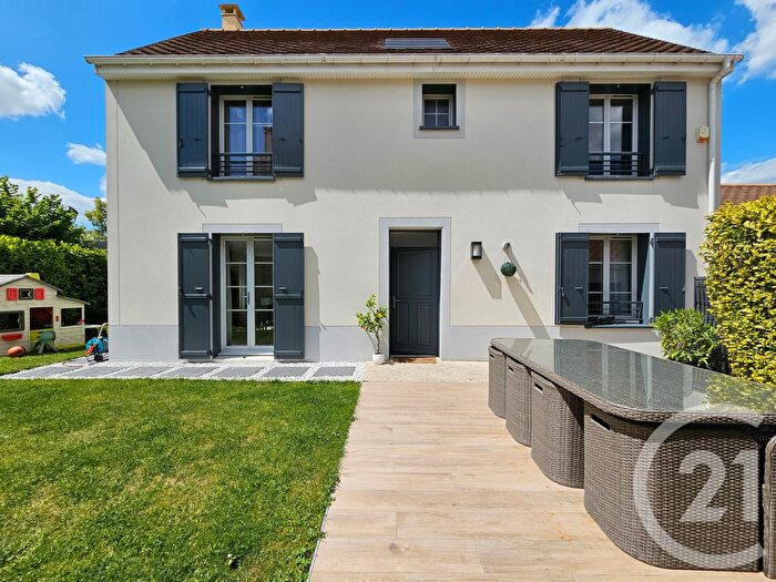 Maison 5 pièces à Moussy-le-Neuf, à vendre