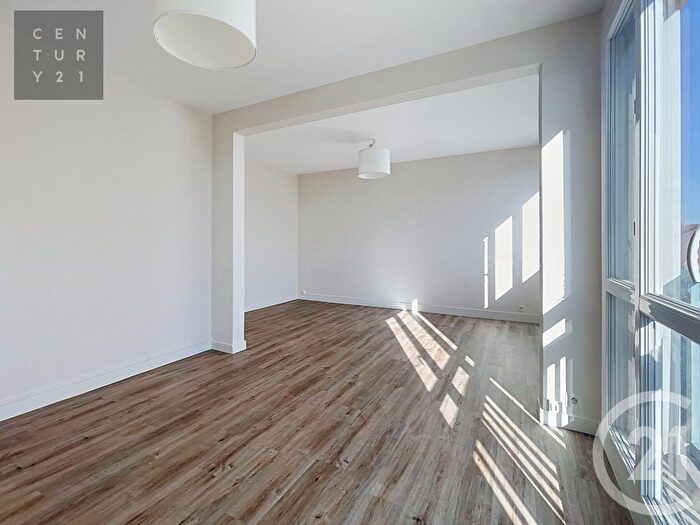 Appartement 4 pièces à Troyes, Saint-Martin, à vendre