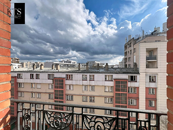 Appartement à vendre - Clichy, République, Victor Hugo - 2 pièces - 1 chambre