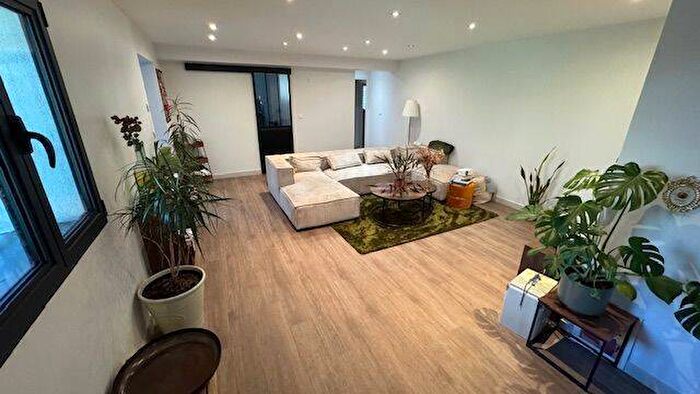 Appartement 3 pièces à Divonne-les-Bains, à vendre