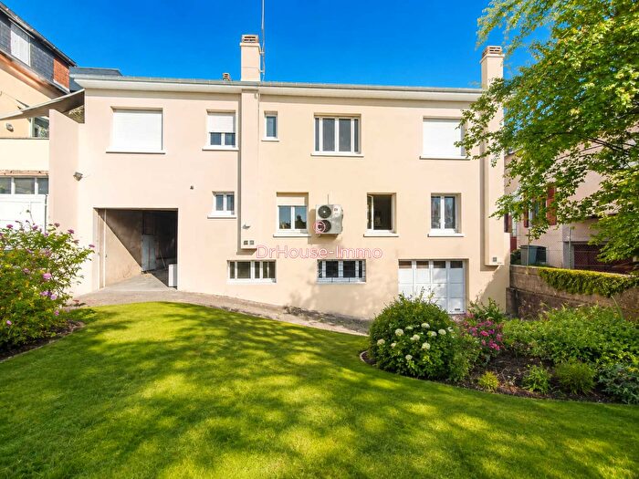 Appartement 5 pièces à vendre à Oloron-Sainte-Marie