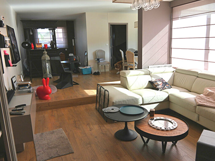 Maison à vendre - Hénin-Beaumont, Est - 8 pièces - 5 chambres