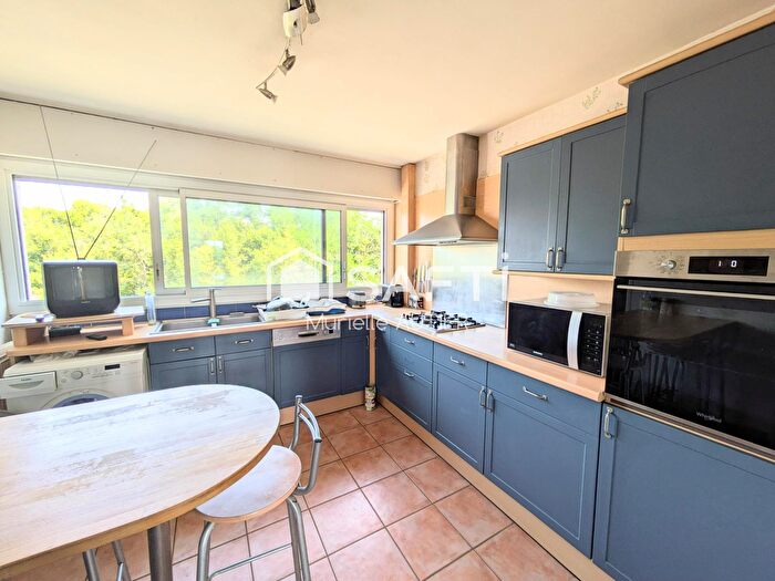 Appartement à vendre - Blanquefort, Le Bourg - 6 pièces - 4 chambres