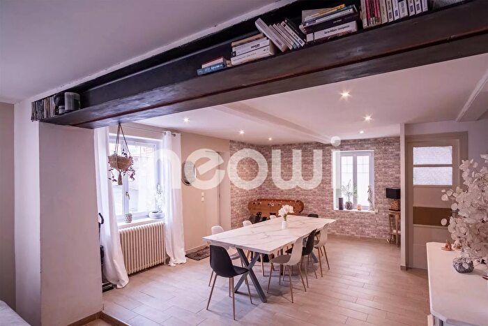 Maison à vendre - Villié-Morgon - 6 pièces - 4 chambres