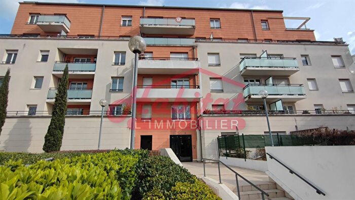Appartement à vendre - Chelles, Centre-ville, Gare, Abbesses - 1 pièce