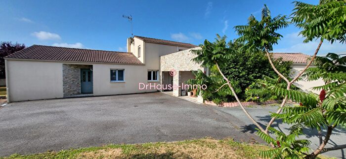 Maison à vendre - Brem-sur-Mer - 8 pièces - 4 chambres