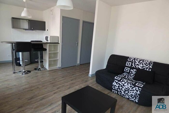 Appartement 1 pièce à louer - Roanne