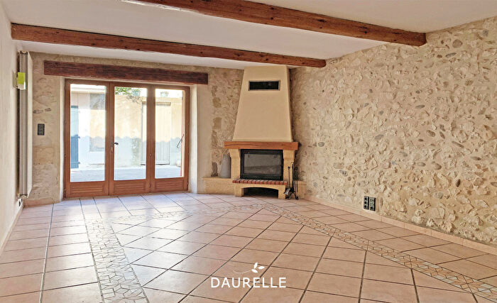 Maison à vendre - Noves - 4 pièces - 3 chambres