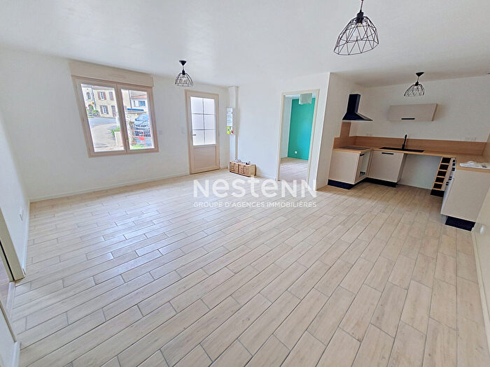 Maison à louer - Laroque-Timbaut - 3 pièces - 2 chambres