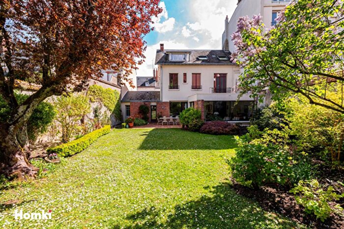 Maison à vendre - Orléans, Saint-Vincent, Pasteur - 11 pièces - 6 chambres