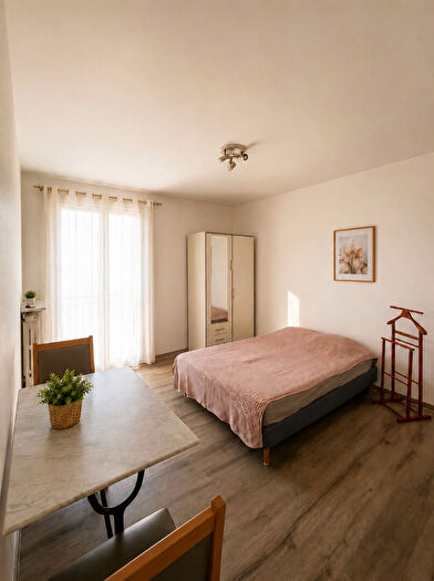 Appartement 1 pièce à Agen, Malconte, à louer