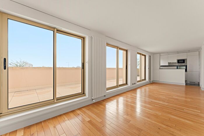 Appartement 3 pièces à Paris 18ème, Montmartre, Sacré Coeur, Abbesses, à vendre