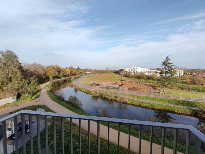 Appartement à louer - Quartiers Nord-Ouest, Saint-Martin - 4 pièces - 3 chambres