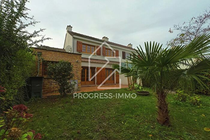 Maison à vendre - Combs-la-Ville, Bois lEvèque - 6 pièces - 4 chambres