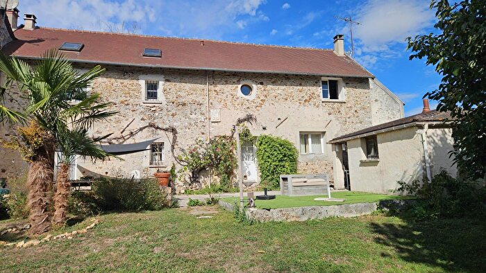 Maison 6 pièces à Sablonnières, à vendre