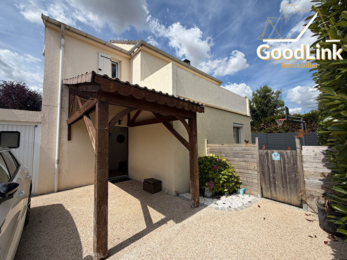 Maison 5 pièces à Savigny-le-Temple, Plessis-le-Roi, à vendre